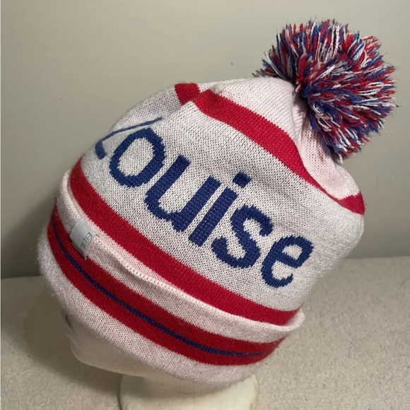 bula | Accessories | Lake Louise Beanie Tuque Pom Pom One Size Maple Leaf Bula Winter Hat | Poshmark